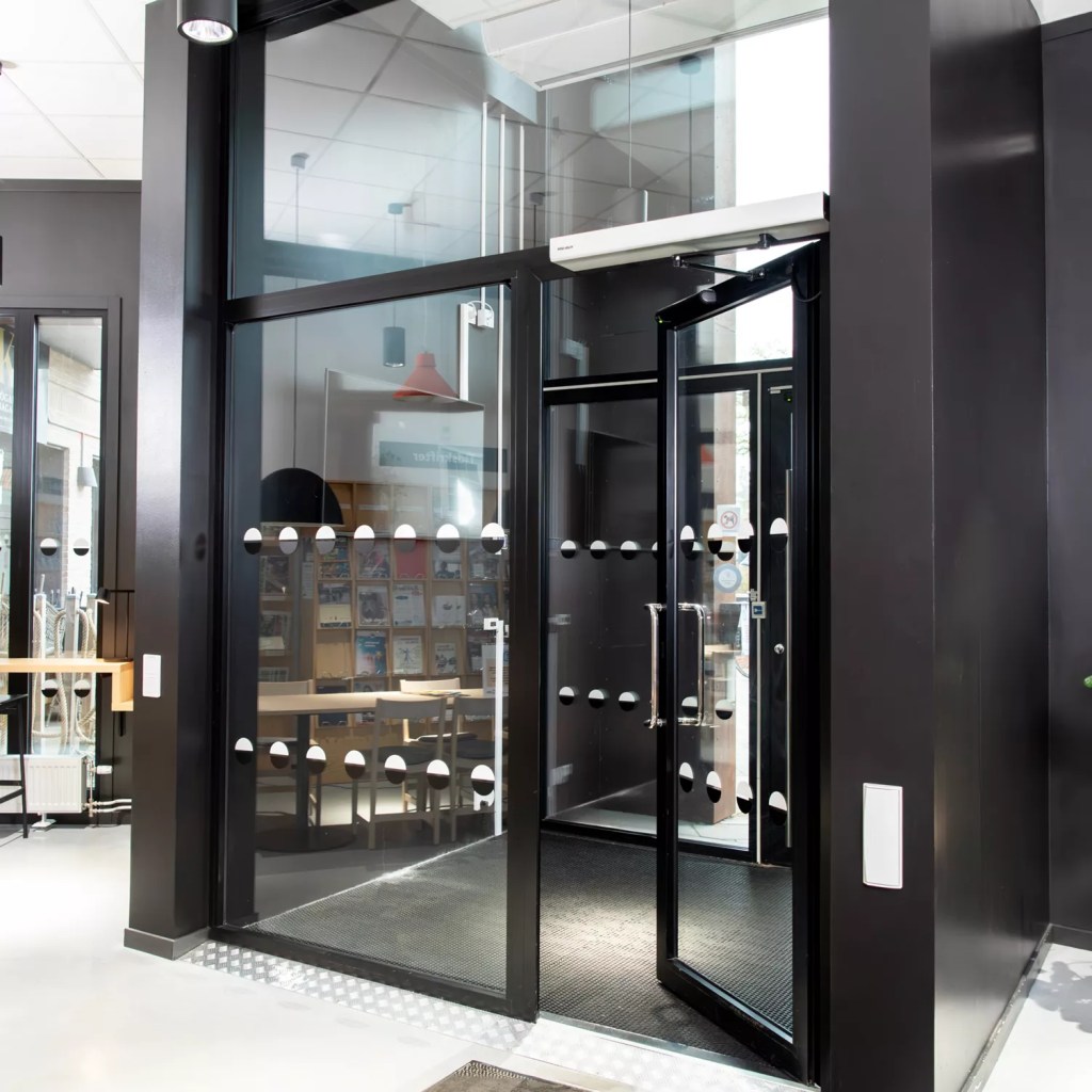 ASSA ABLOY SW300-S Door Operator - Food Tech